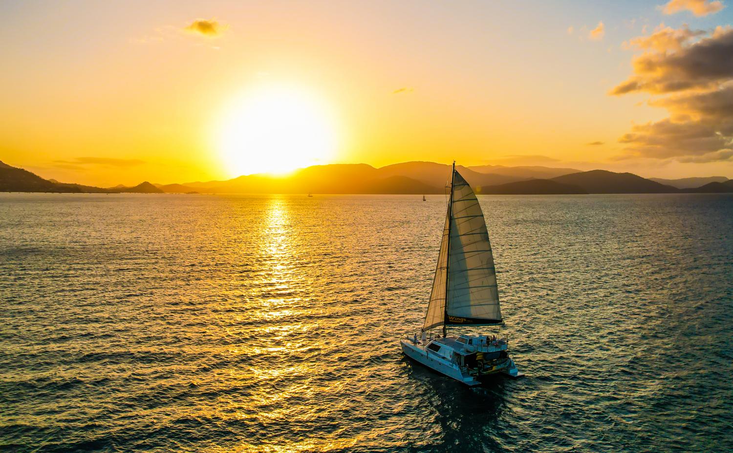 Sailing Whitsundays | Best Tours & Private Charters - Wings